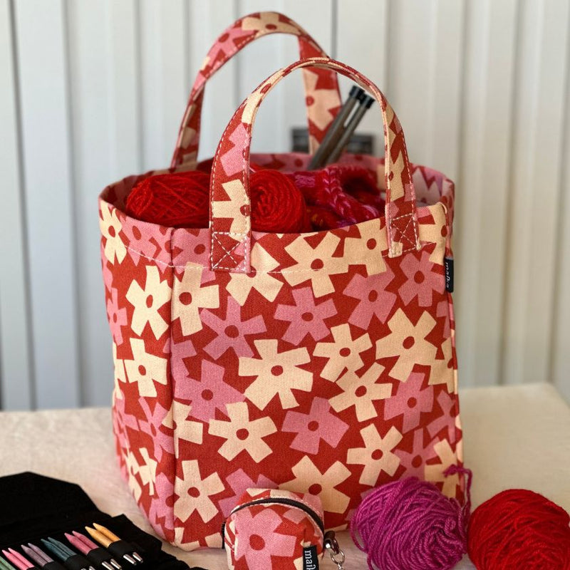 Yarn & Knitting Kits on Sale | Knitting Kits and Yarn Discounts