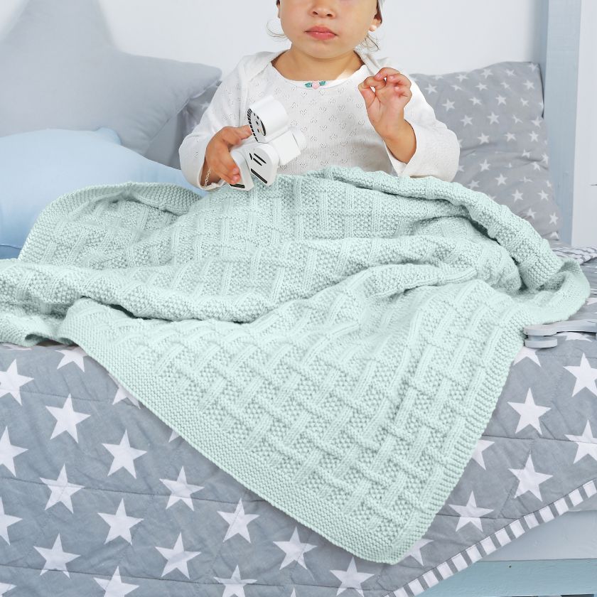 Bella Baby Blanket - The Dizzy Knitter