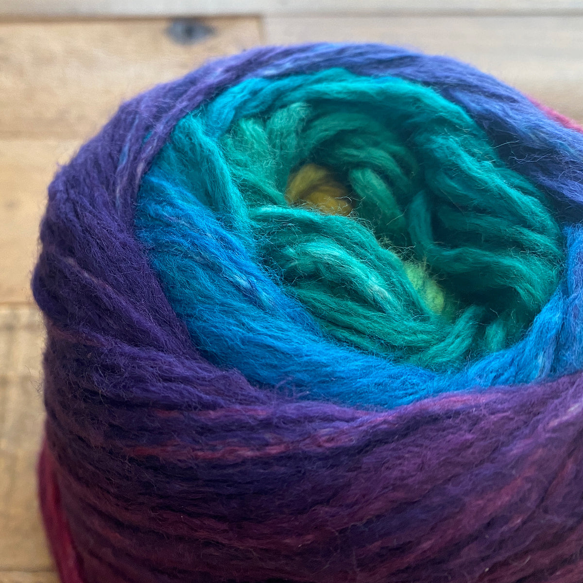 Cumulus Rainbow - The Dizzy Knitter